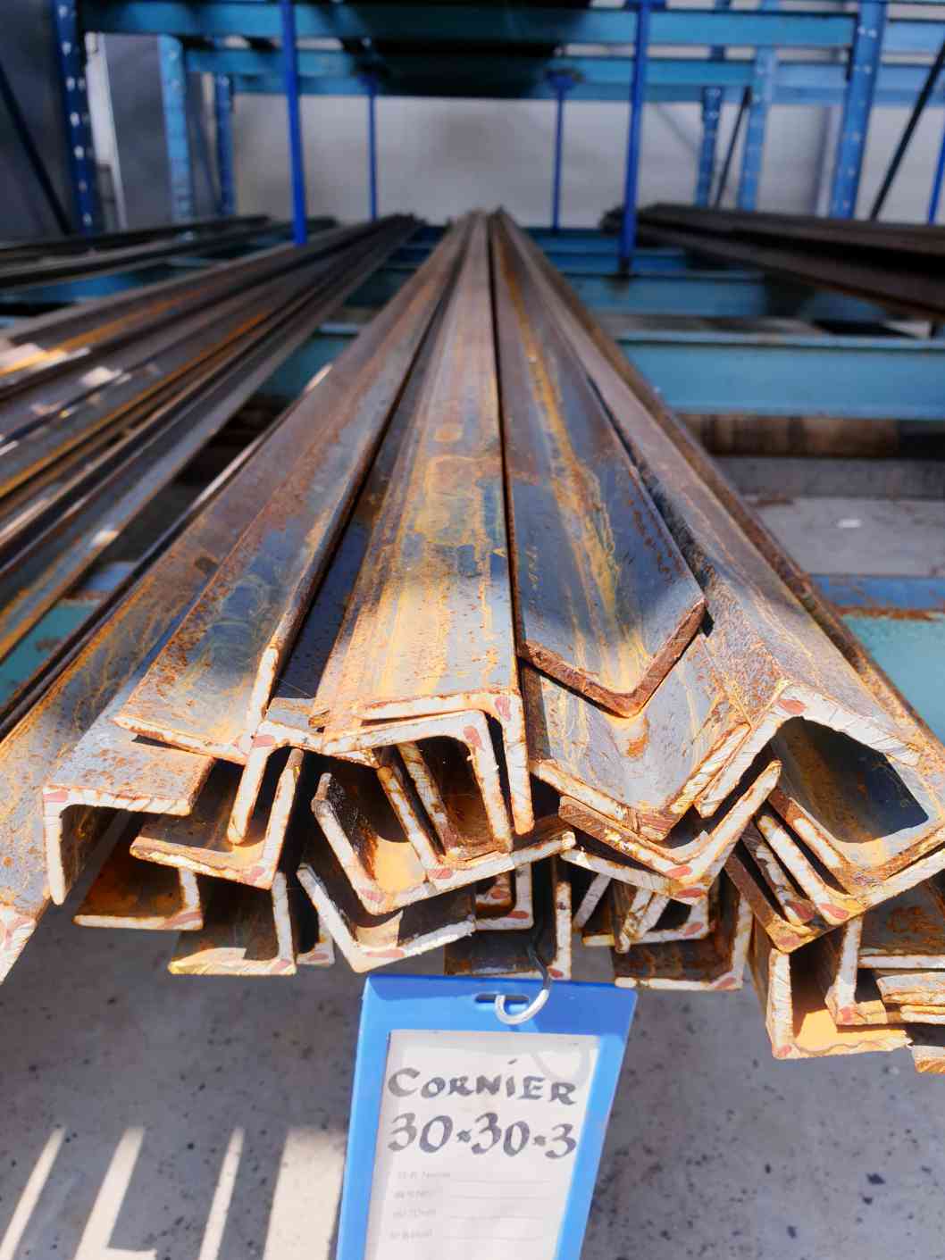 Țeavă rectangulară 30x30x3 – 7 Boxe – Depozit teava si profile metalice ...